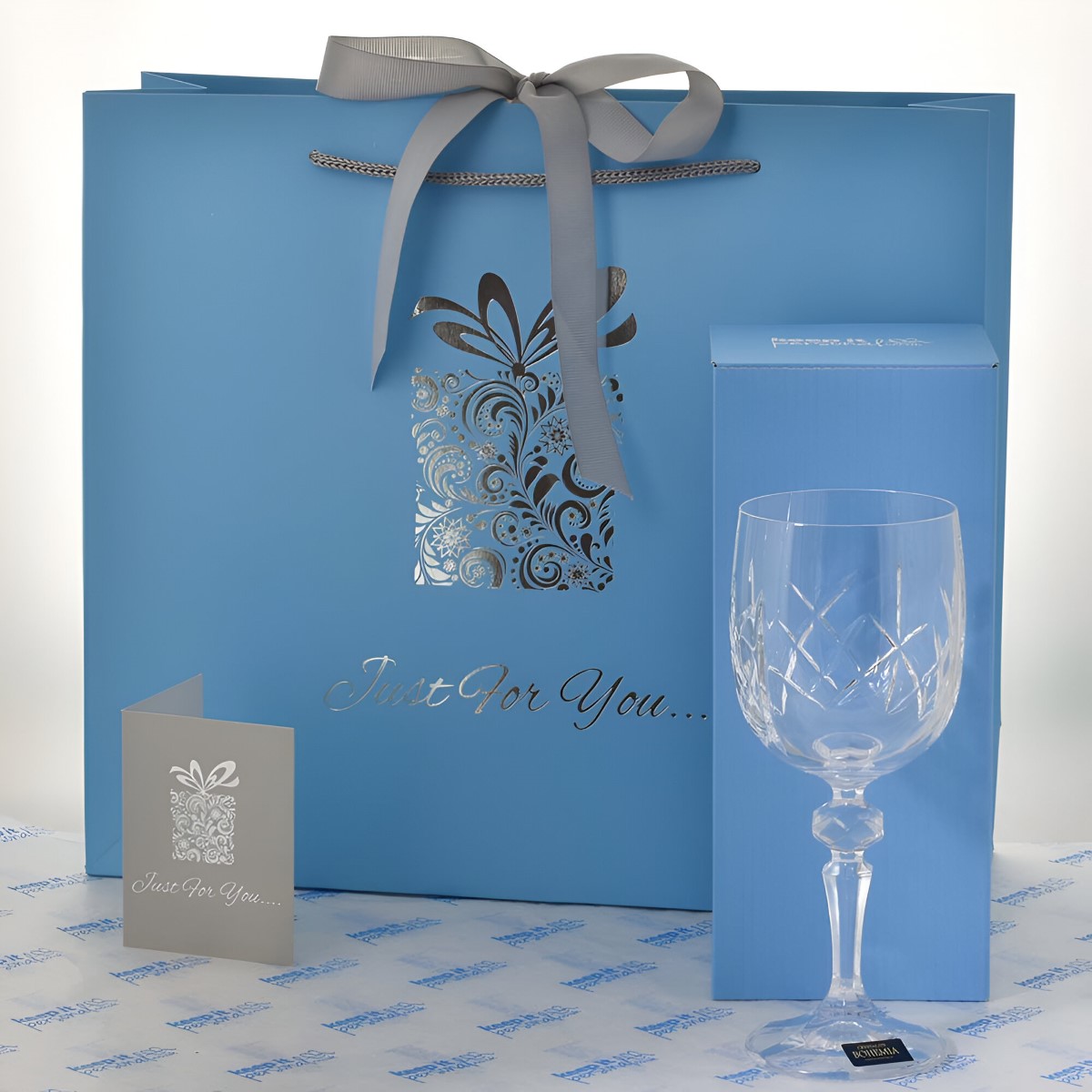 Engraved Crystal Wine Glass The Perfect Bridesmaids Wedding T